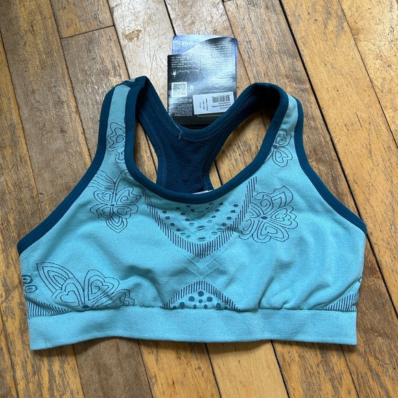 Smartwool | Intimates & Sleepwear | Nwt Smartwool Sports Bra | Poshmark